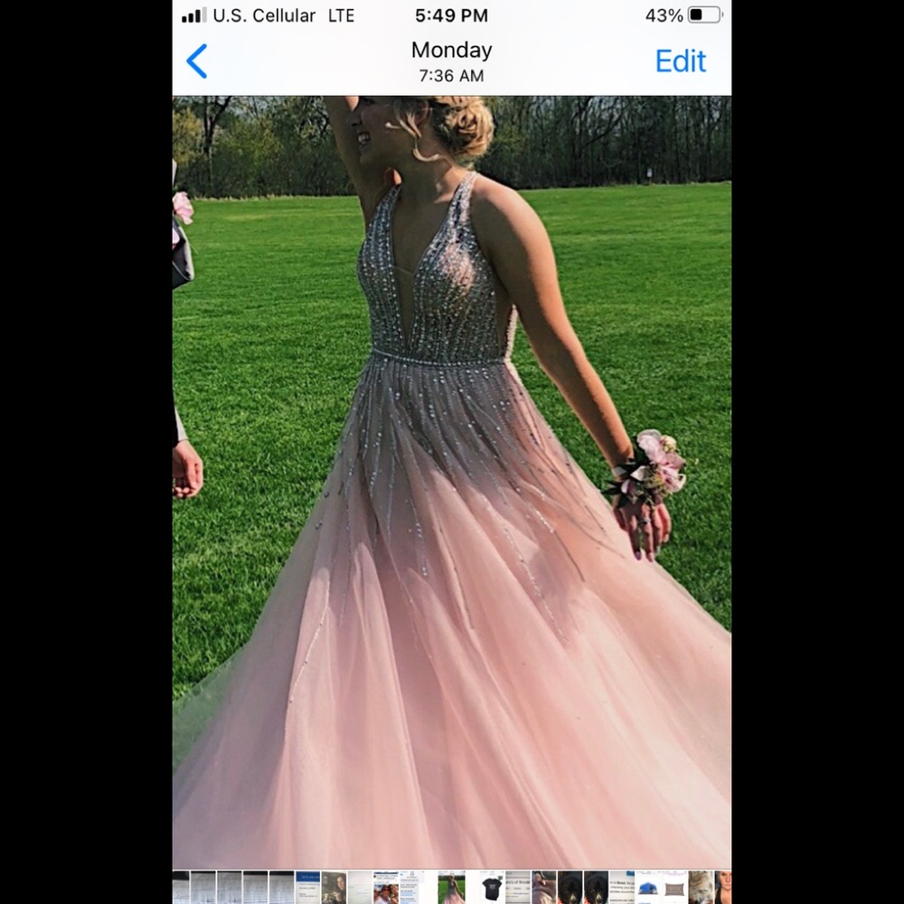 Stunning Prom Dress - Gem
